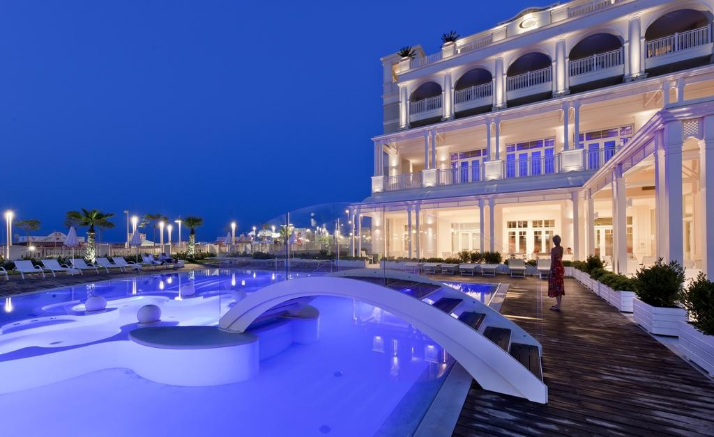 hotel-corallo-riccione-hotel-4-stelle